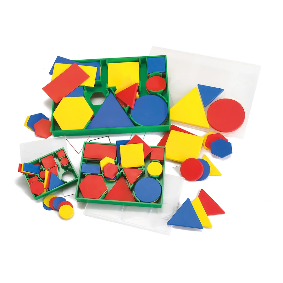 Set de 60 de forme geometrice mari colorate din plastic