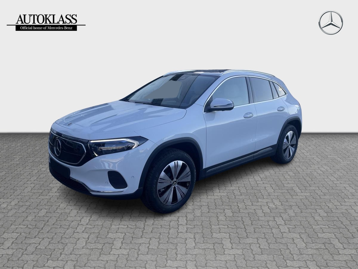 Mercedes eqa pret store