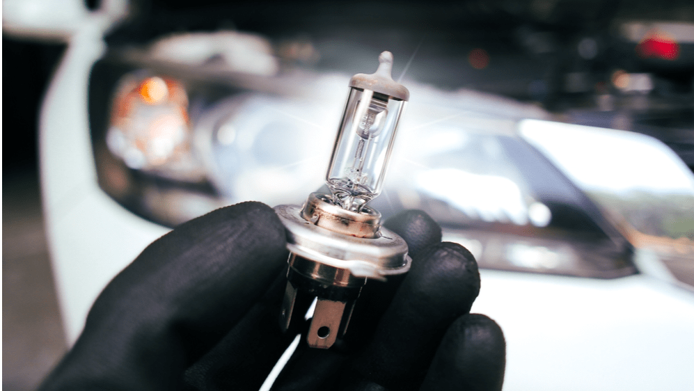 Faruri auto: Xenon vs Halogen vs LED | Autoklass