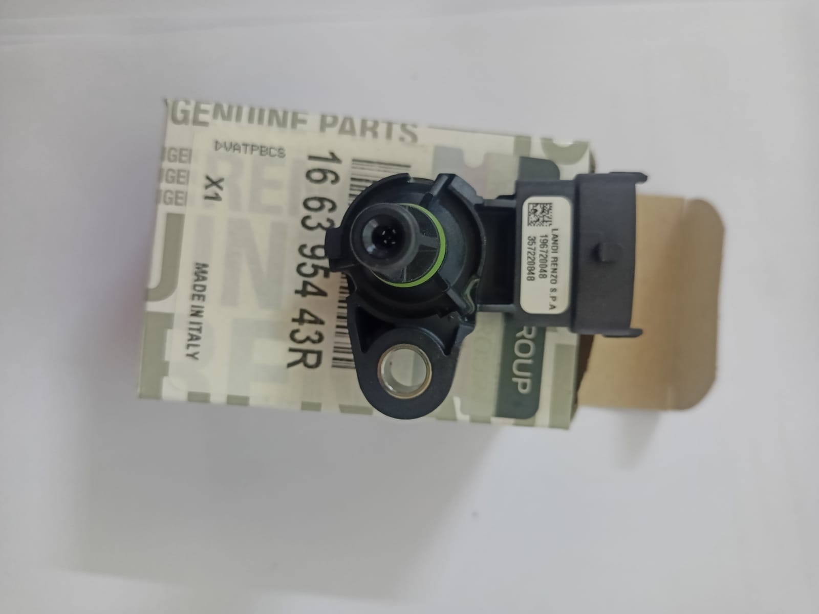 SENZOR SENZOR PRESIUNE CARBURANT - OE 166395443R DACIA & REN...