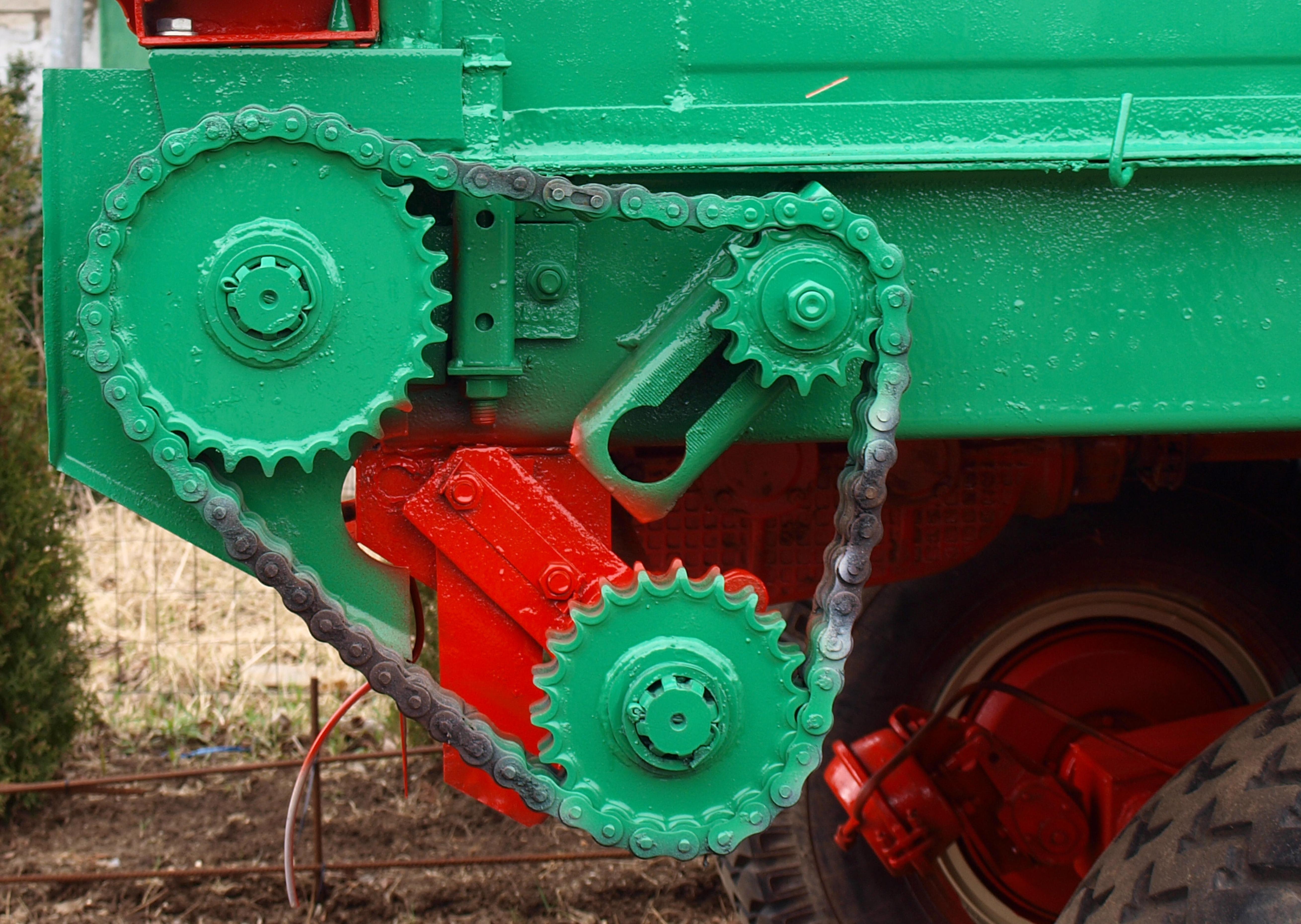 Transmisia mecanică I Roți de lanț I Roți dințate I Pinioane agricole I ...