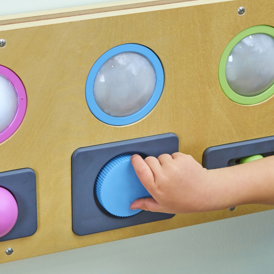 Stimulare vizuala Aplicatie - intrerupatoare 857001 Omfal Educational