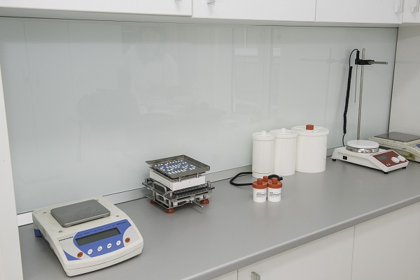 Preparat in laborator