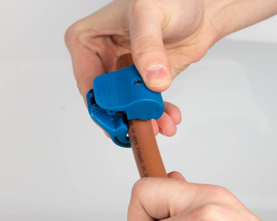 Guided Duct Cutter foir thick walled microducts (1.5 - 3 mm)