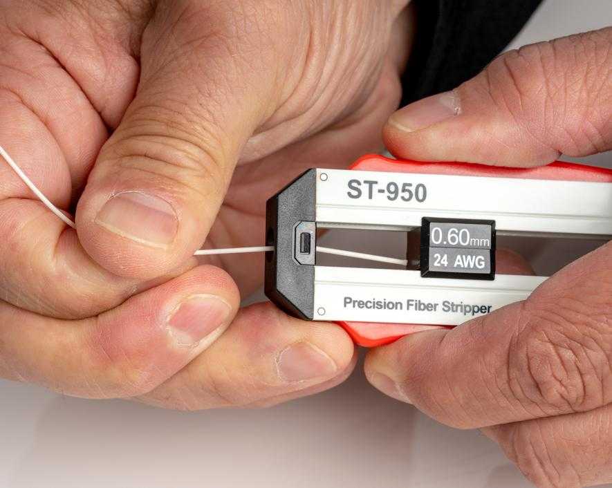 Precision Fiber Optic Stripper (600 - 1100 Micron)