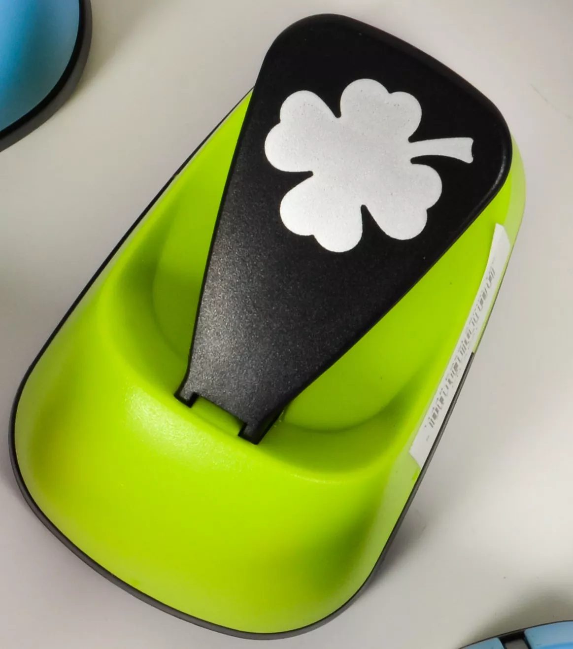 Perforator de hârtie - Trifoi, 25 mm