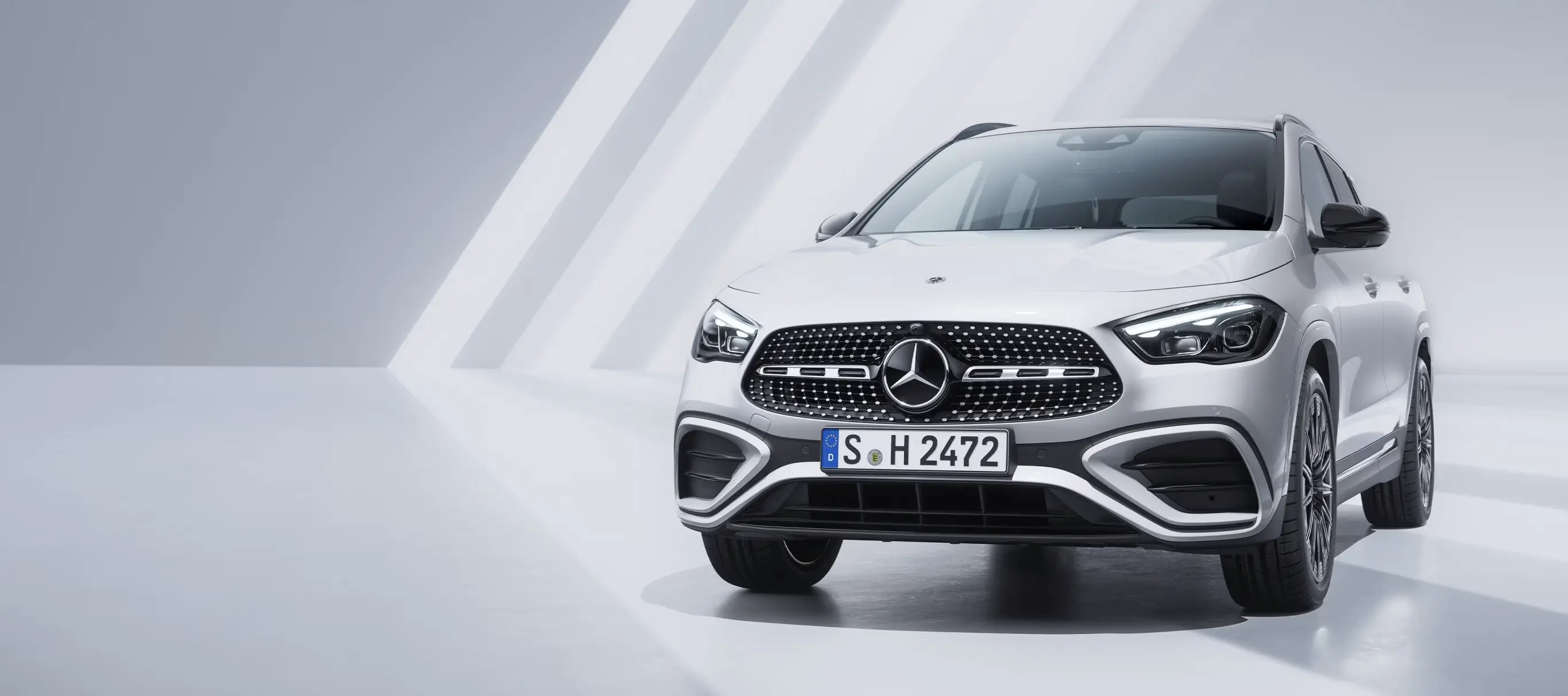 Mercedes-Benz GLA | Specificatii si Pret | Vezi oferta | Autoklass