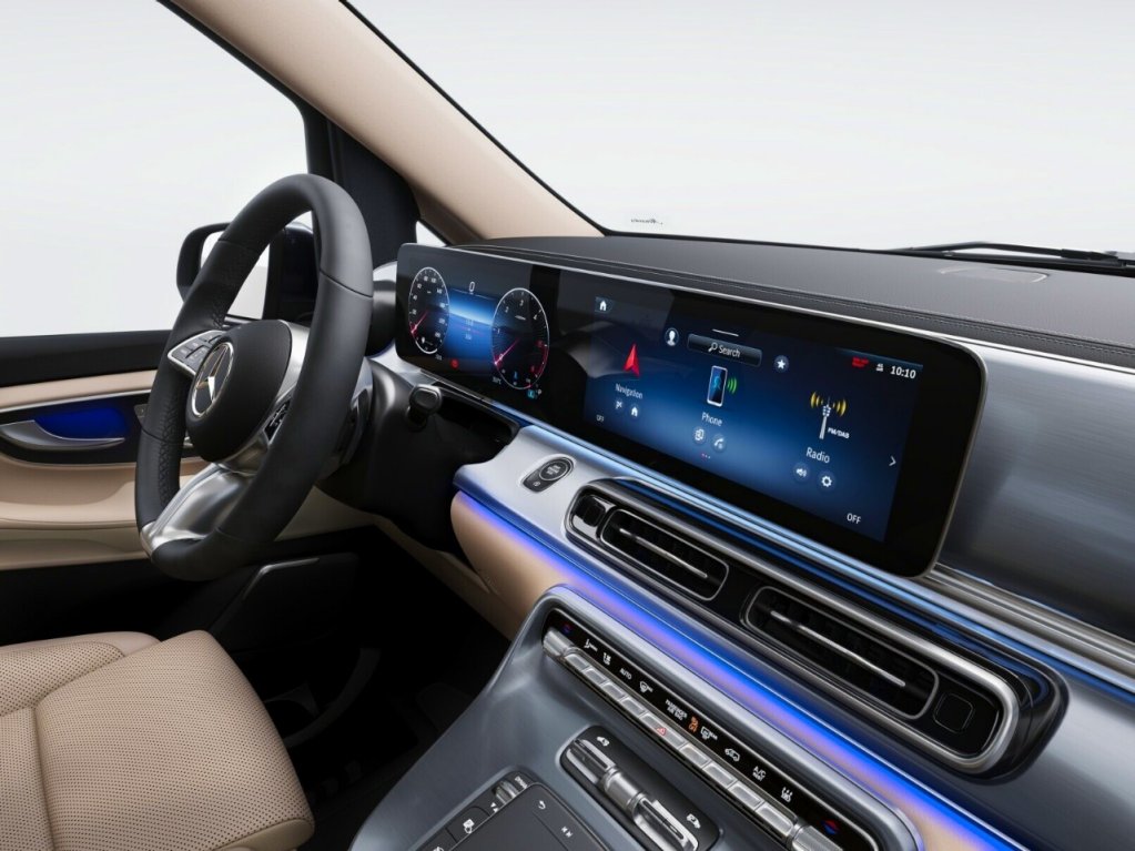 Mercedes-Benz Clasa V | Specificatii si Pret | Vezi oferta | Autoklass