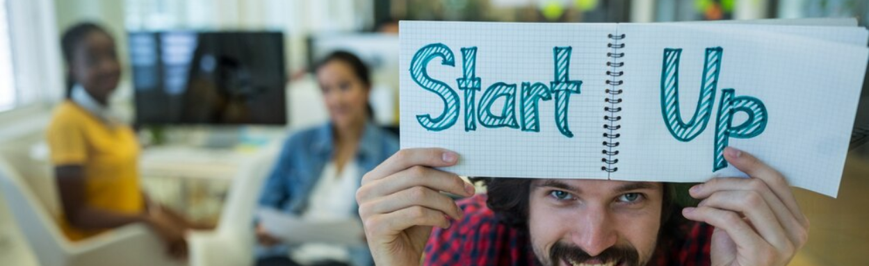 Top 25 Idei de Start-Up pentru Afaceri de Succes în 2025