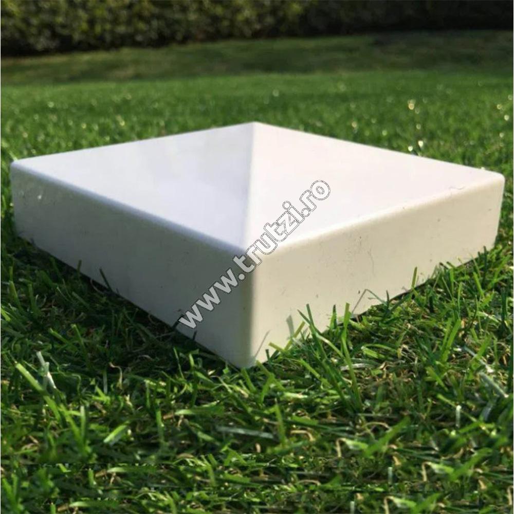 Porți și garduri din PVC 15850 SET CAPACE STALP GARD PVC 1...