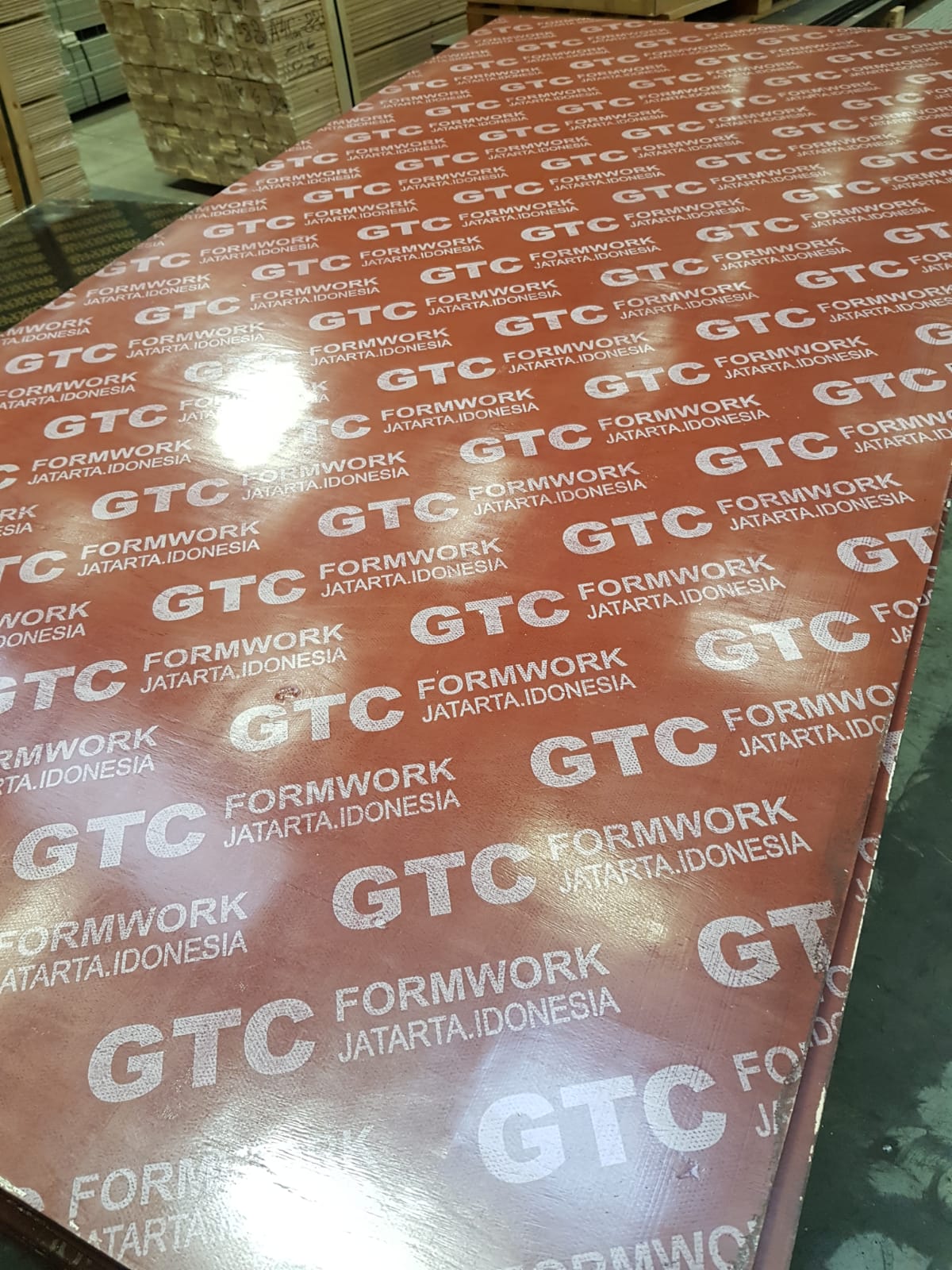 TEGO Placaj cofraj TEGO 21mm grosime, 1220 x 2440 mm, film m...